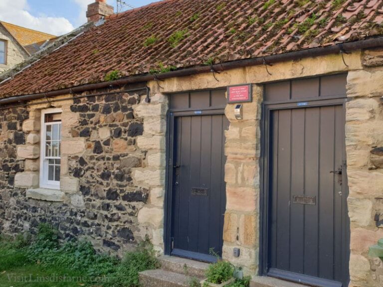 Haven Cottages (Haven Cottage & Lee Cottage) - Visit Lindisfarne